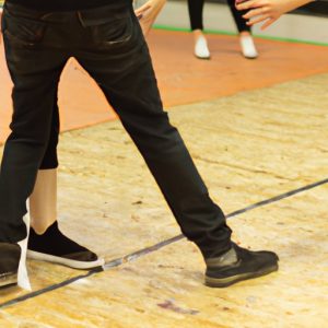 How to Do a Dip Dance: A Step-By-Step Guide - The Enlightened Mindset