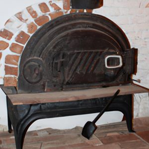 Who Invented the Oven? Examining the History and Impact of the Kitchen ...
